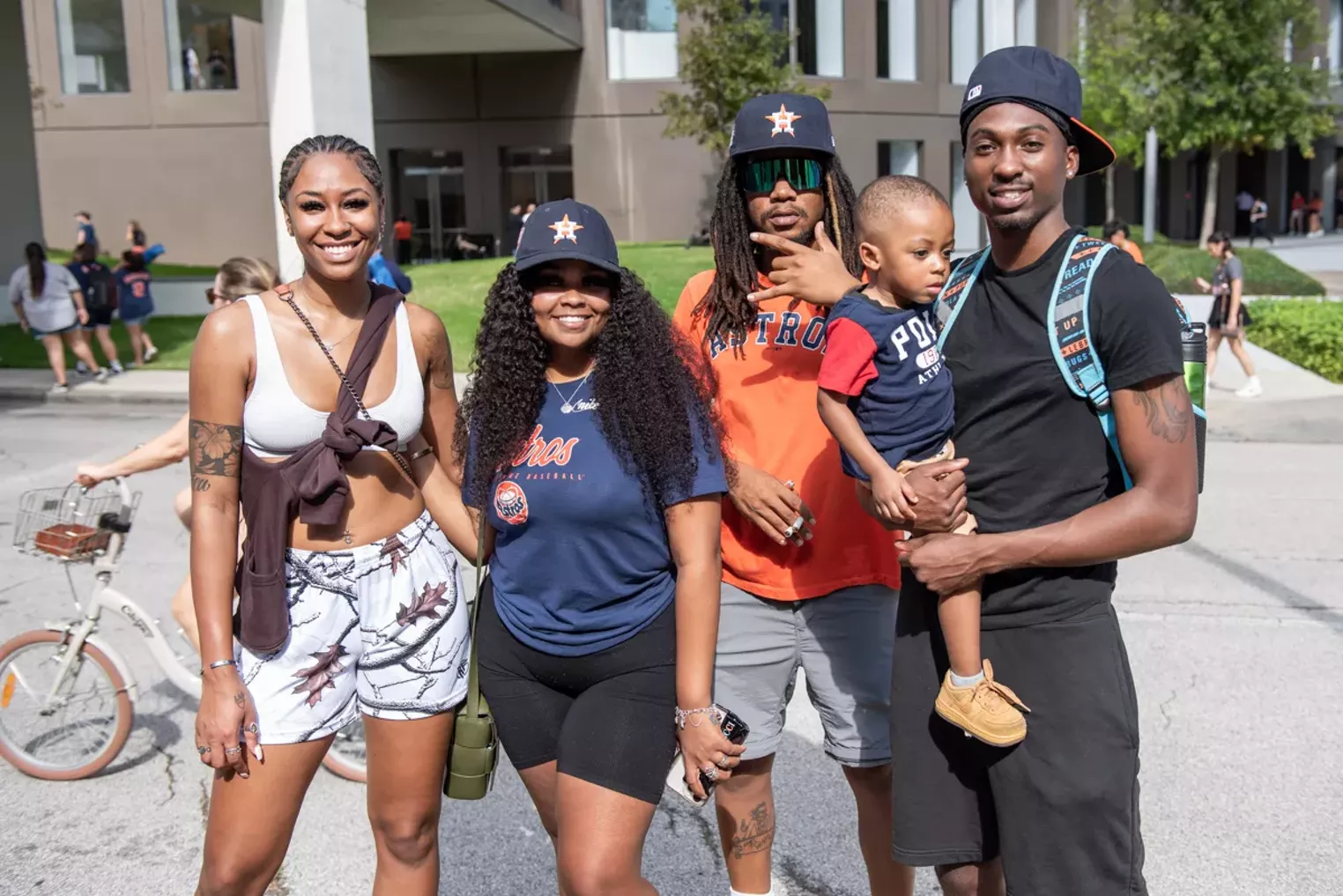 Fans Pack Downtown For Astros Parade | Houston Press