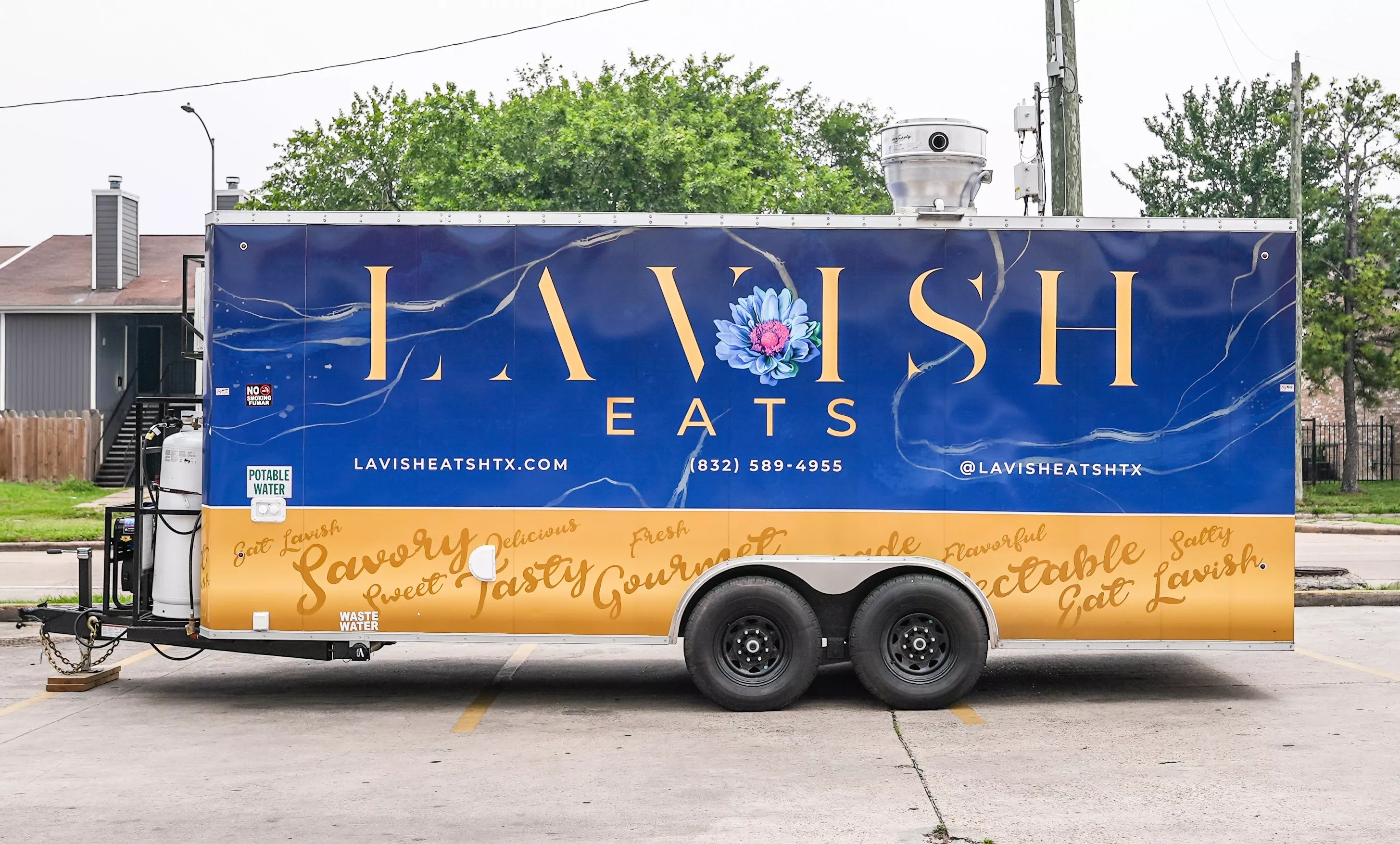 Plume Struts Into Town, Seaside Pokes Spring Branch | Houston Press